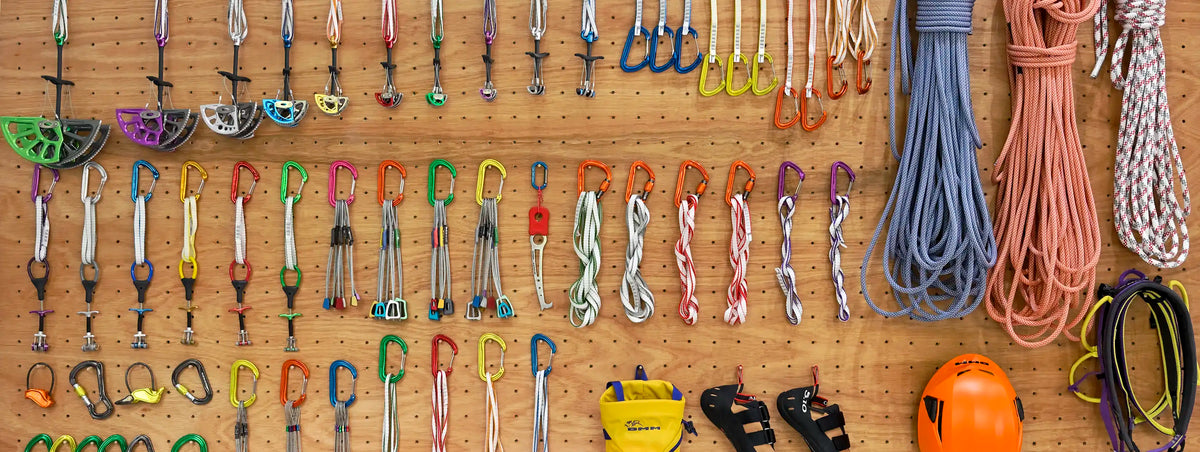 How to Build Your First Trad Rack – DMM Europe